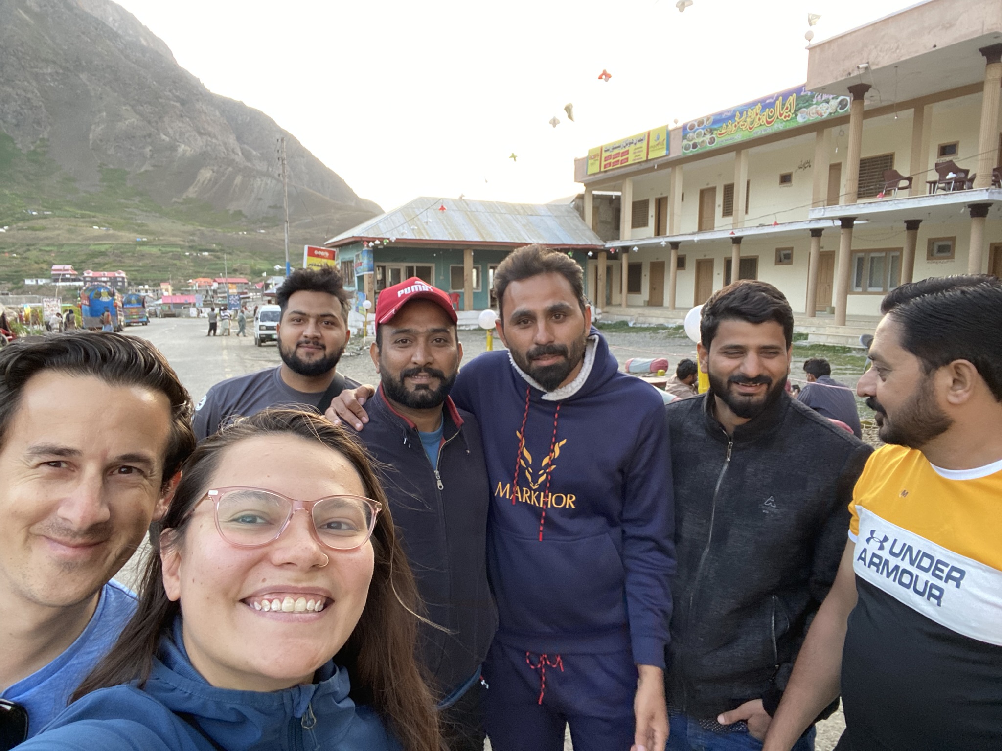 Unlocking Pakistan: A Traveler's Guide to Karakoram Highway